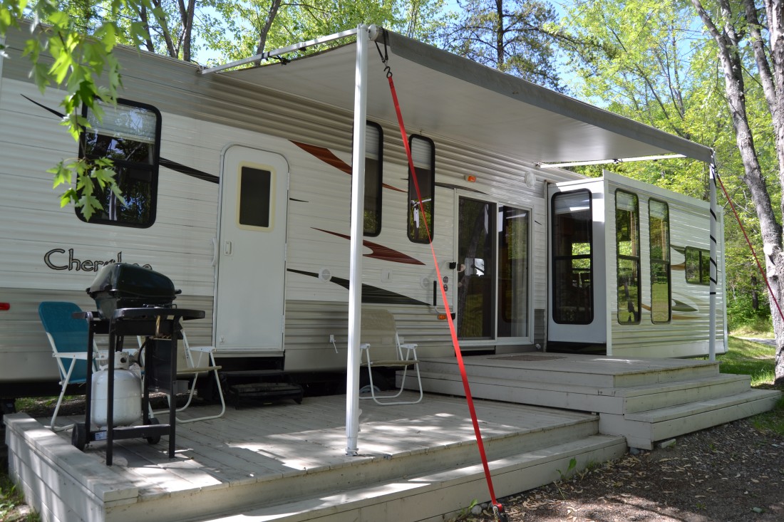 Roulotte 4 | Camping | La Bannik